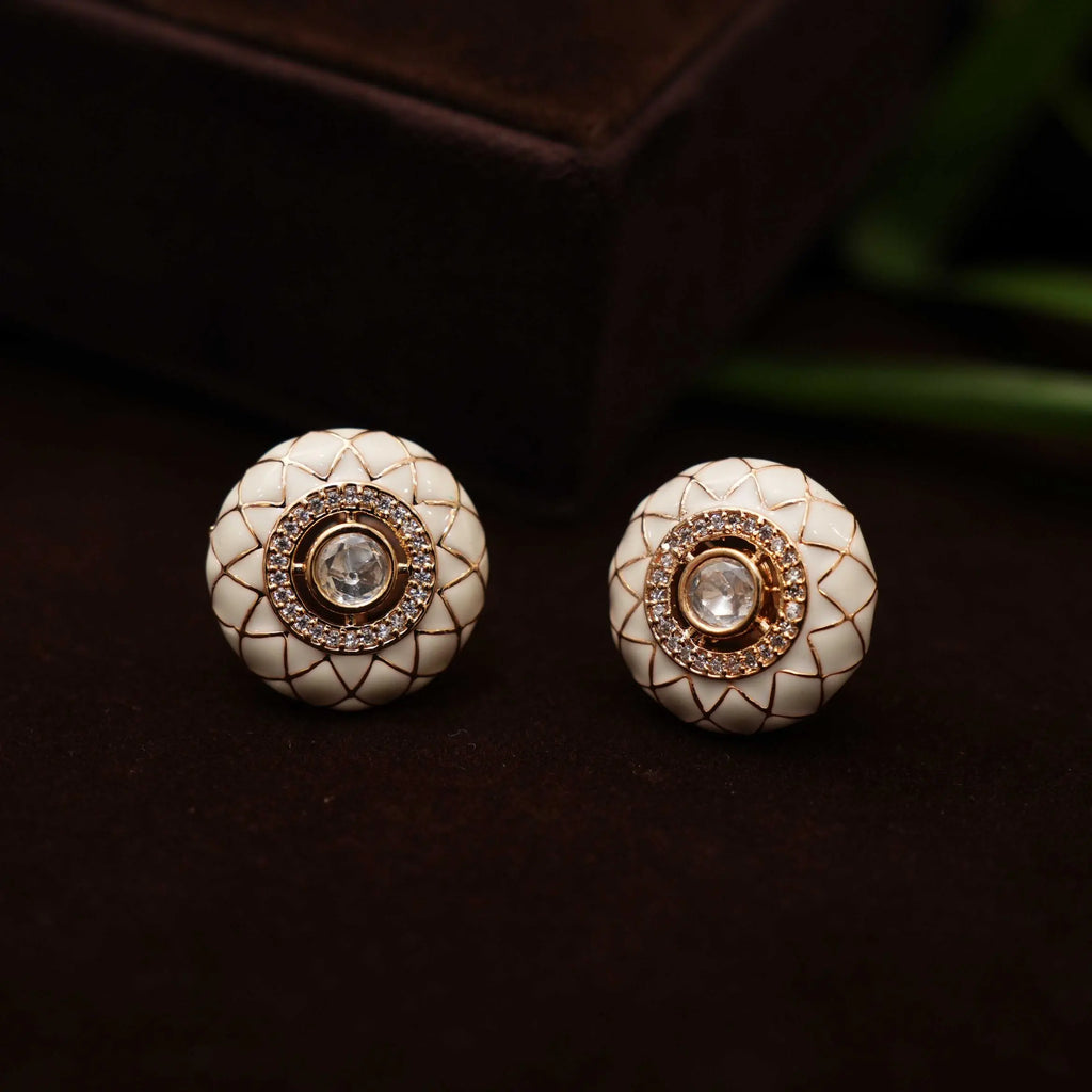 Satya Polki Ear Stud - Cream