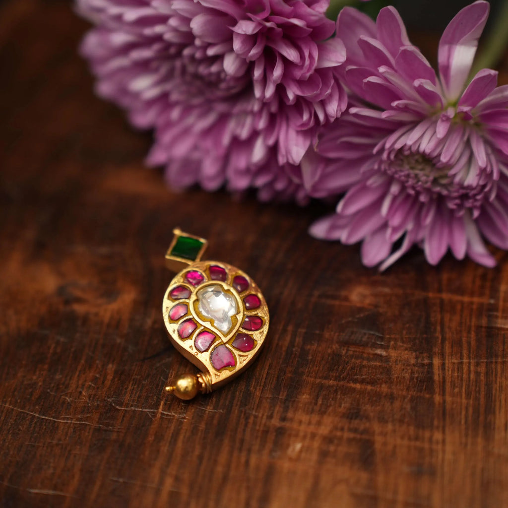 Uma Silver Mango Pendant